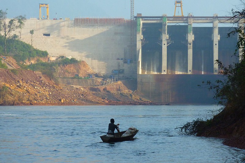 Briefing: Sharing the benefits of hydropower to improve displaced ...