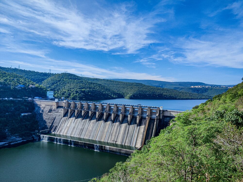 World Commission on Dams documents available from new archive - The ...